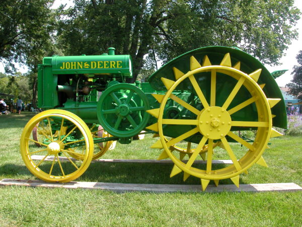 Detwiler Tractor Parts | GreenCollectors